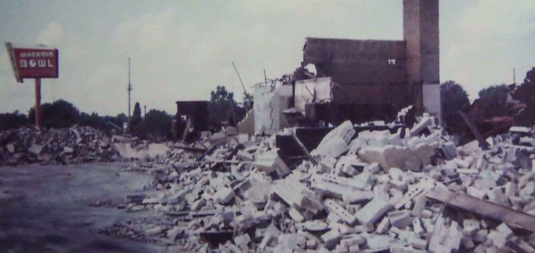 Wheaton Bowl Fire 1975 – Milton Township Republican Organization